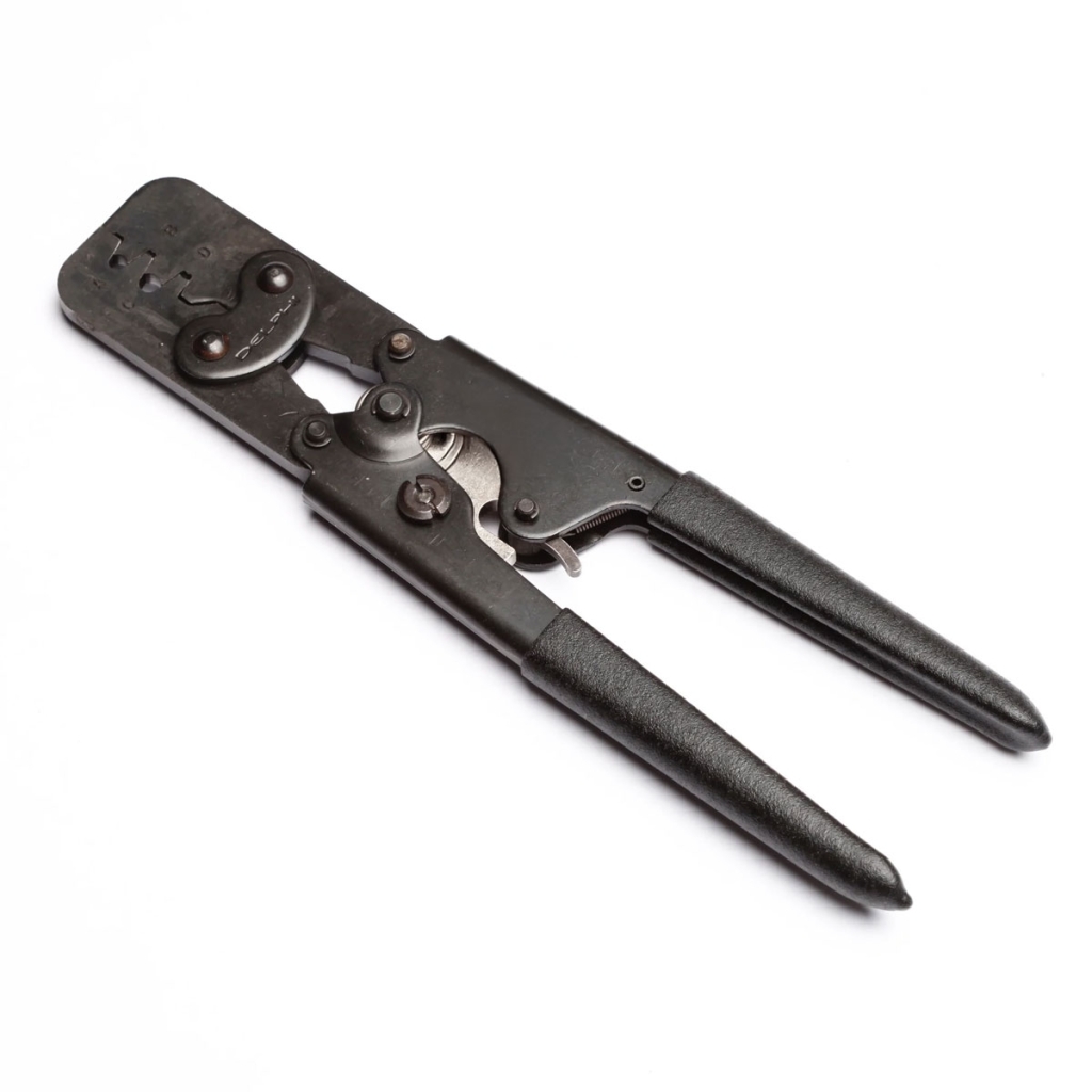 Professional Crimp Tool – For 12–18 Gauge Terminals | FindPigtails.com