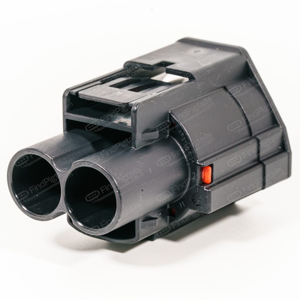 G82A4 (4-Pin Connector) | FindPigtails.com