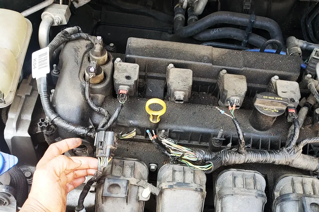 How to Identify a Failing Pin Connector and What to Do About It ...